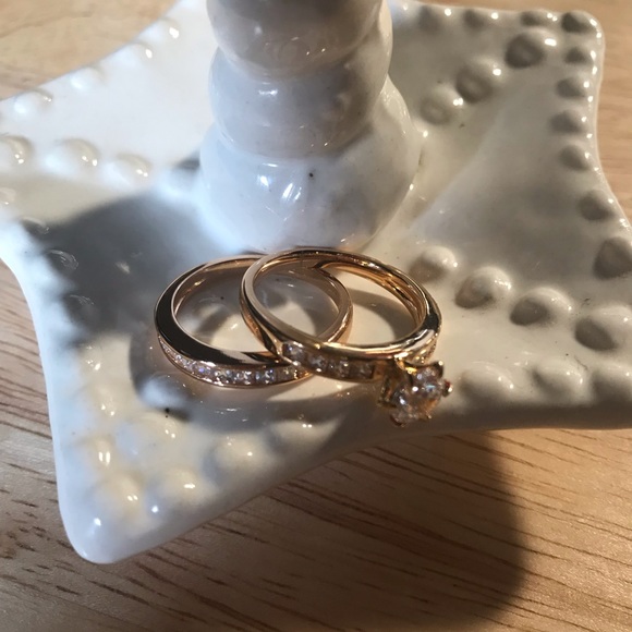 Jewelry | Gold Laminate Rings Set | Poshmark